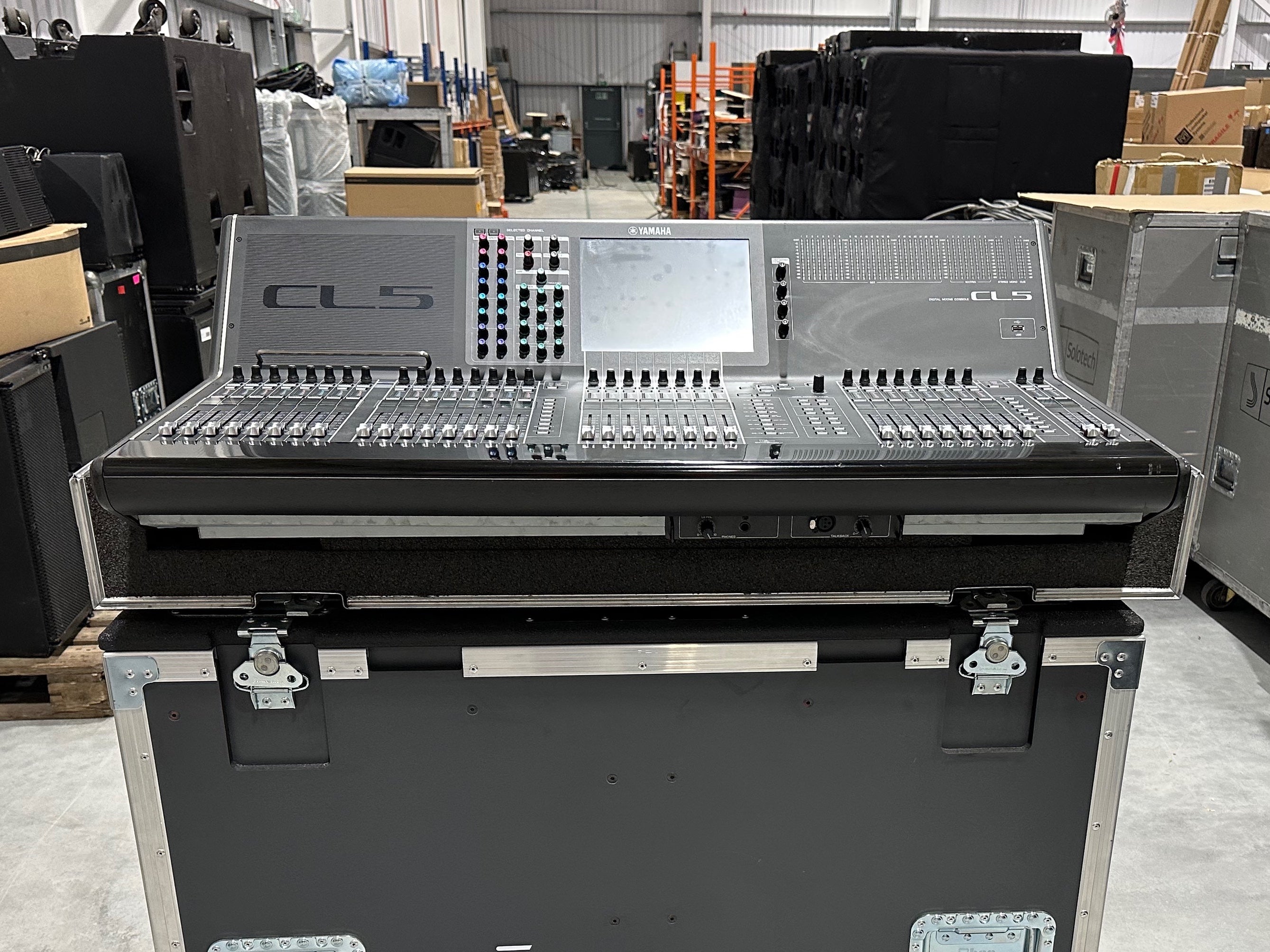 Yamaha CL5 Digital Console Used Package