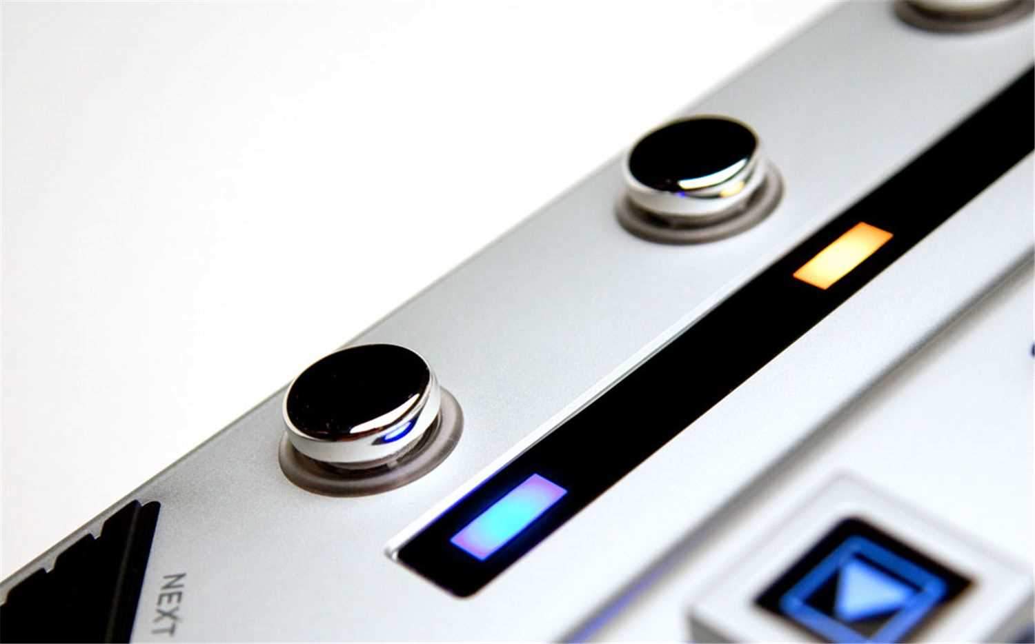 Apogee GIO USB Guitar Audio Interface for iOS Mac