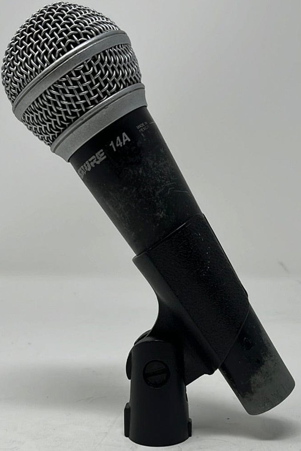 Shure 14A Handheld Dynamic Microphone – Solotech